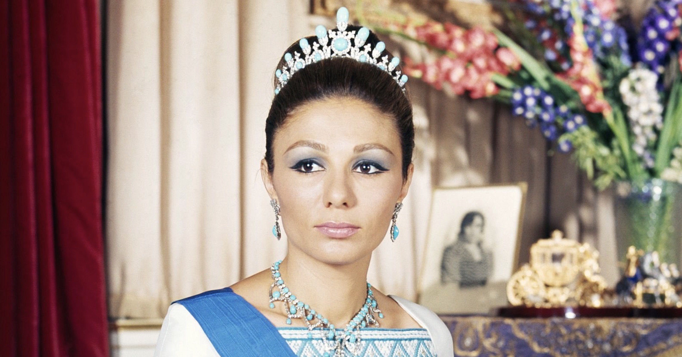 Screenshot | The Royal Watcher